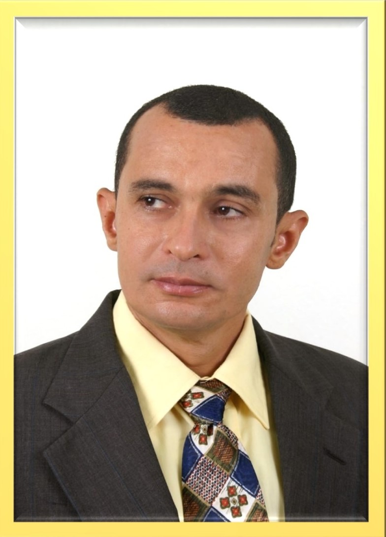 BIOGRAFÍA – Luis Ledesma